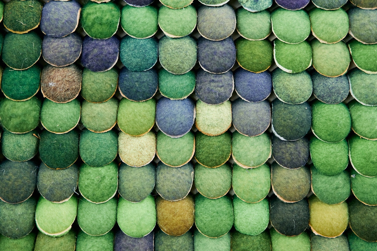 Độc đáo đồ nội thất được thiết kế từ những quả bóng tennis đã qua sử ...